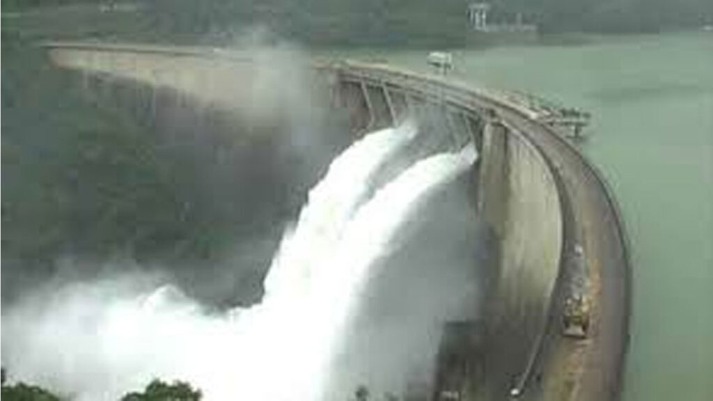 6 sluice gates of Victoria Dam opened – Sri Lanka Mirror – Right to ...