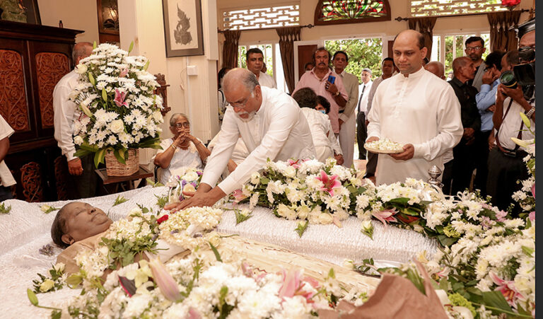 Sumitra Peries bids adieu (Pics) – Sri Lanka Mirror – Right to Know ...