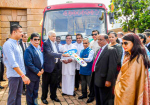 India provides 50 buses (Pics) – Sri Lanka Mirror – Right to Know ...