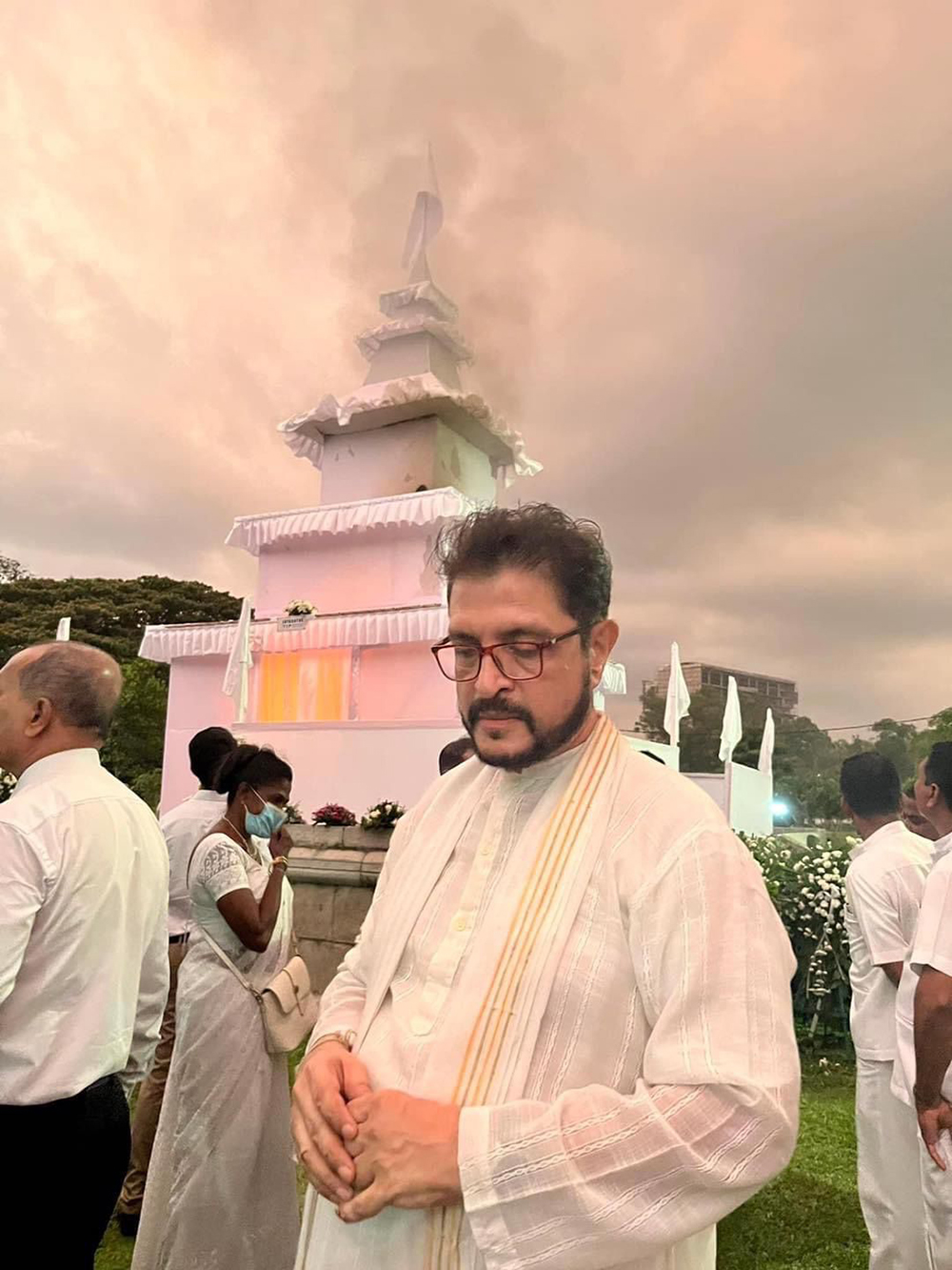 Veteran musician Prof. Sanath Nandasiri bids adieu (Pics) – Sri Lanka ...