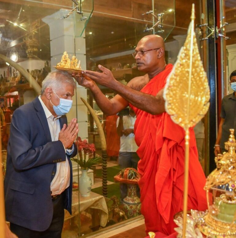 Buddha Rashmi’ Vesak festival inaugurated (Pics) – Sri Lanka Mirror ...