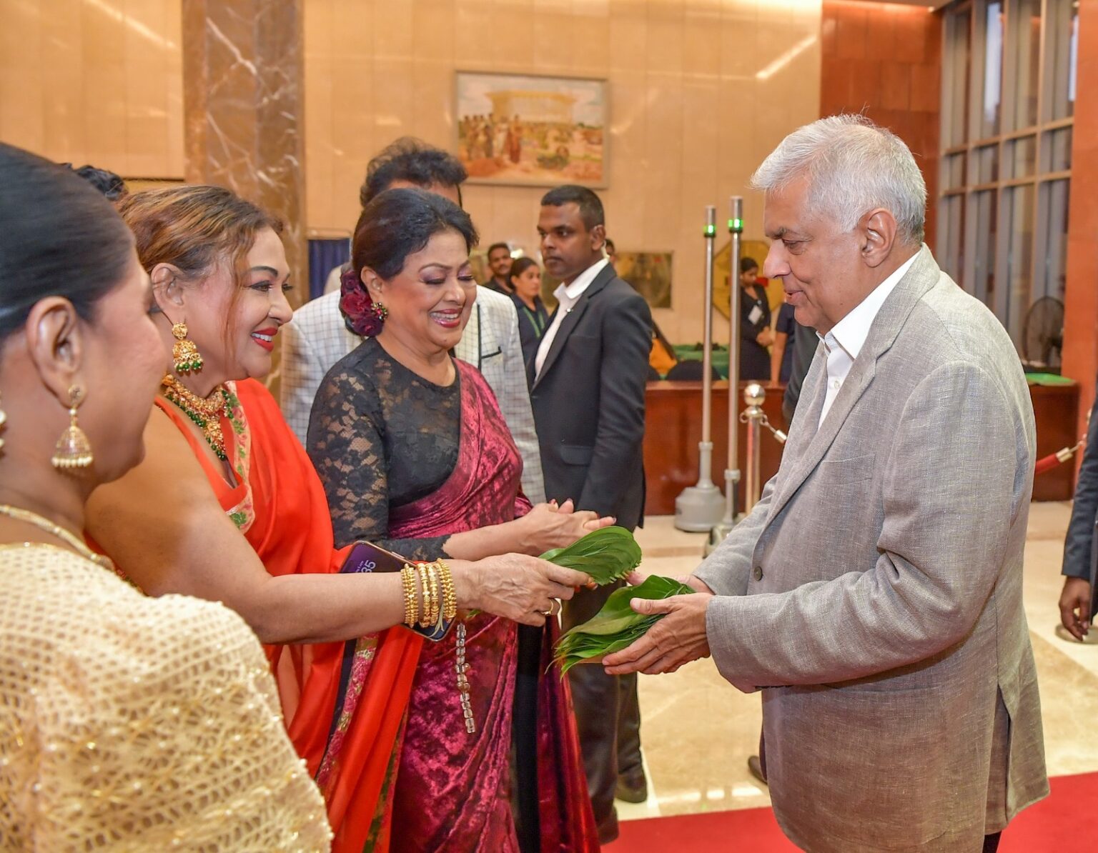 “Ravi”, a cinematic self reflection of half a century (Pics) – Sri ...