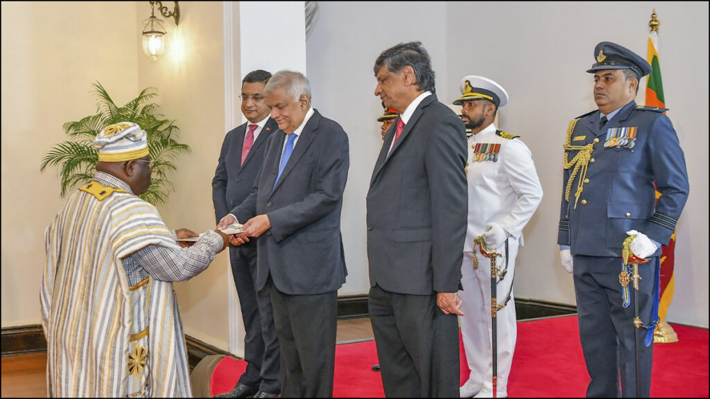 5 High Commissioners, 9 Ambassadors present credentials to the ...