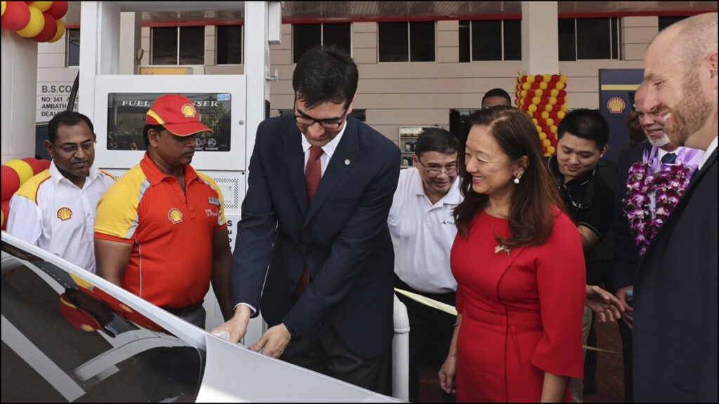 Shell fuel station opened in SL after 6 decades (Pics) – Sri Lanka Mirror – Right to Know. Power ...