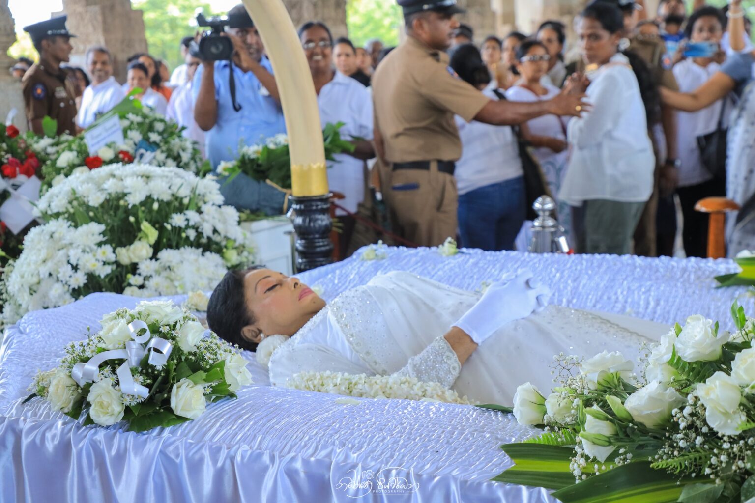 ‘Queen of Sri Lankan Cinema’ bids adieu (Pics) – Sri Lanka Mirror ...
