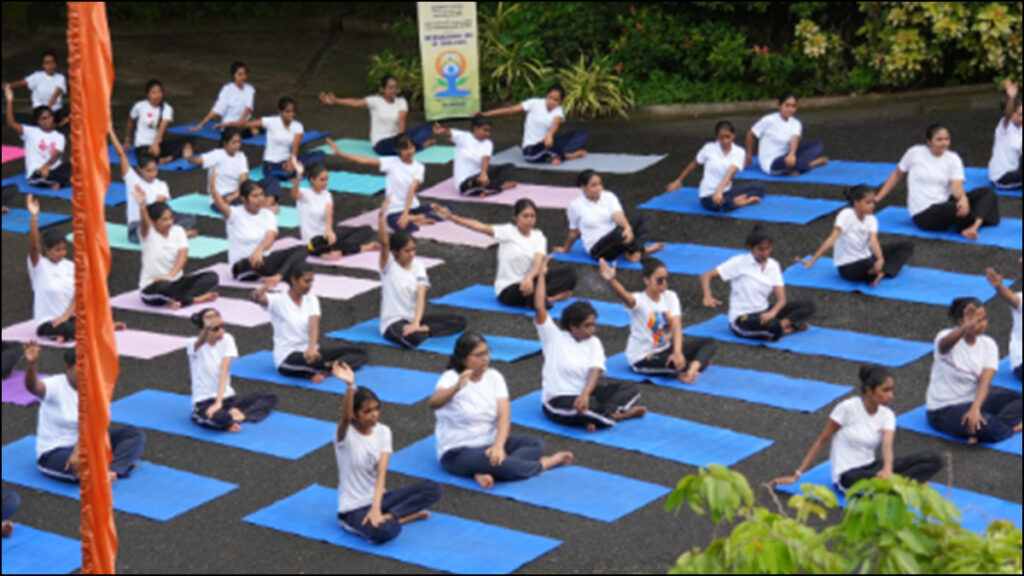 International Day of Yoga 2025 marked in all Ayurveda hospitals in SL ...