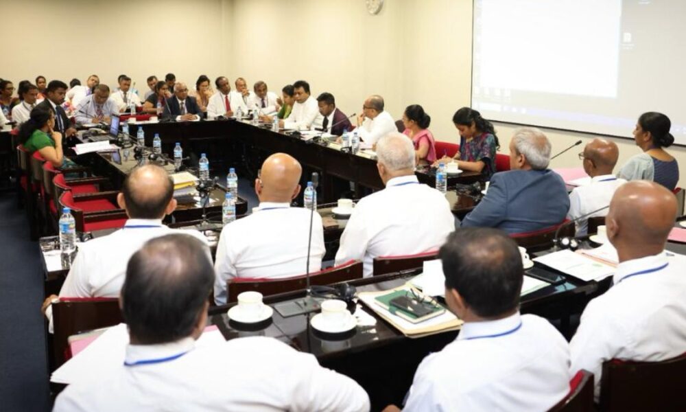 Ageing govt. flats in Colombo to be redeveloped – Sri Lanka Mirror ...