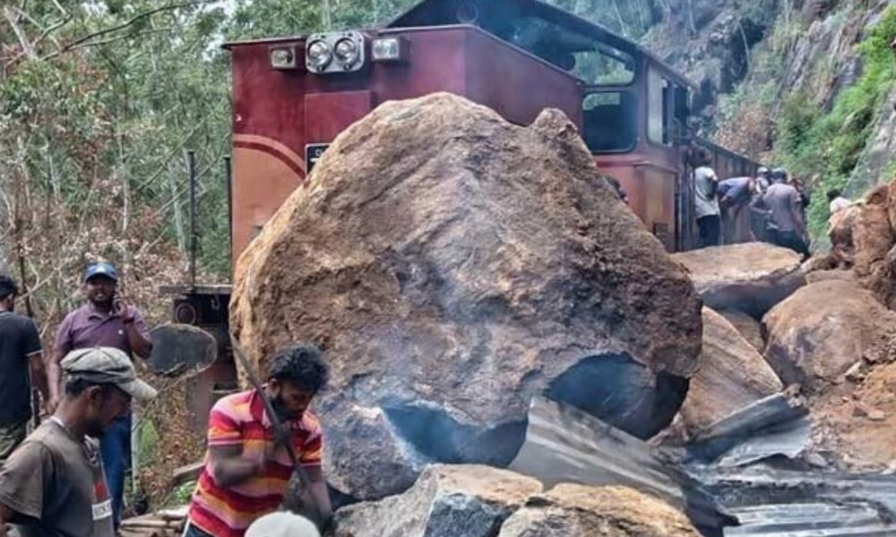 Upcountry train services further disrupted – Sri Lanka Mirror – Right ...