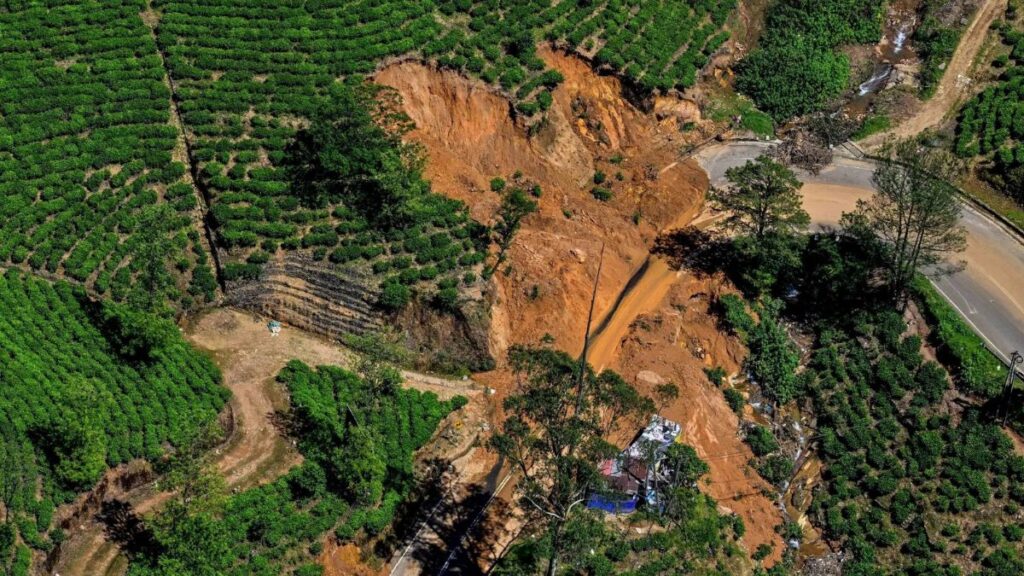 NBRO issues landslide alerts – Sri Lanka Mirror – Right to Know. Power ...