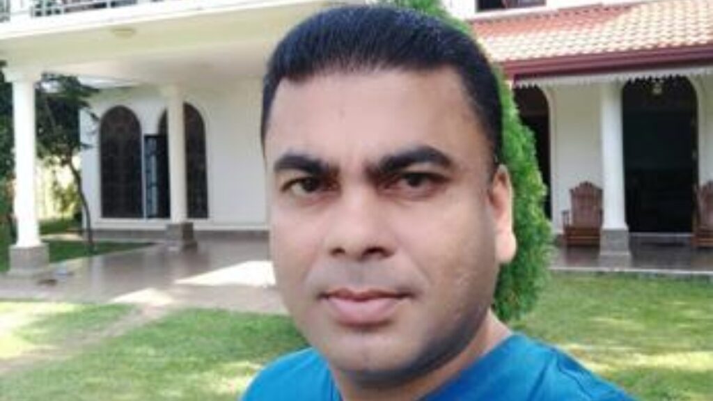 Motorcycle shot at for defying police orders – Sri Lanka Mirror – Right ...