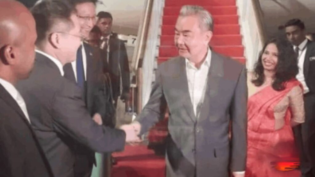 Chinese Foreign Minister makes transit stop in SL – Sri Lanka Mirror ...